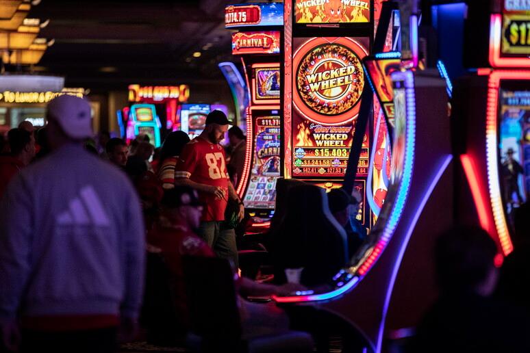 Dalle slot agli smartphone: perché l'Italia deve uscire dalla trappola ...
